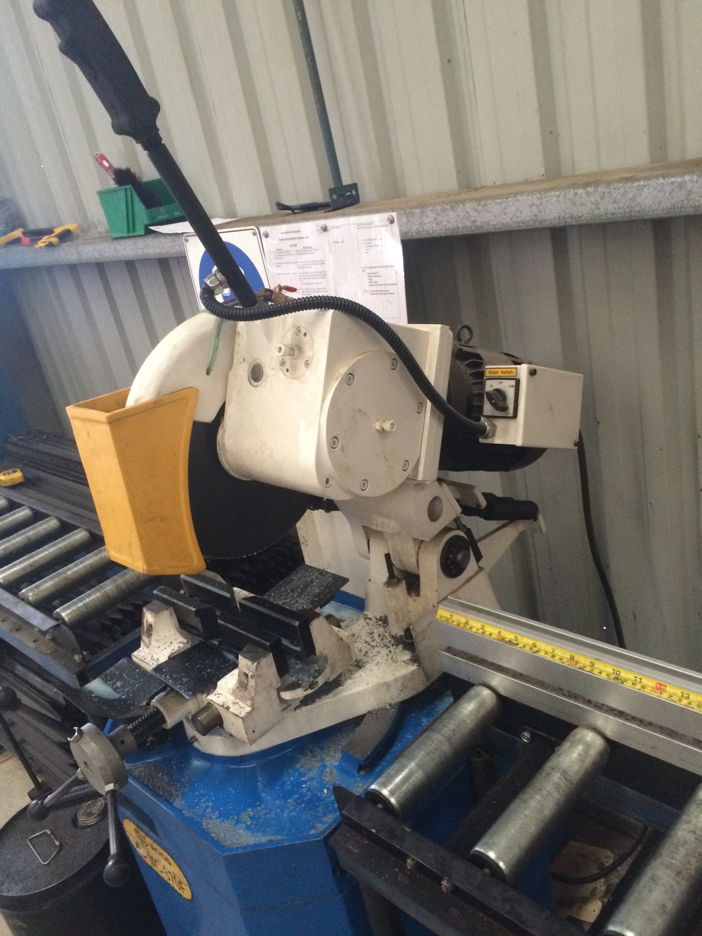 CUTTING SERVICE - 10/08 Wire & Mesh